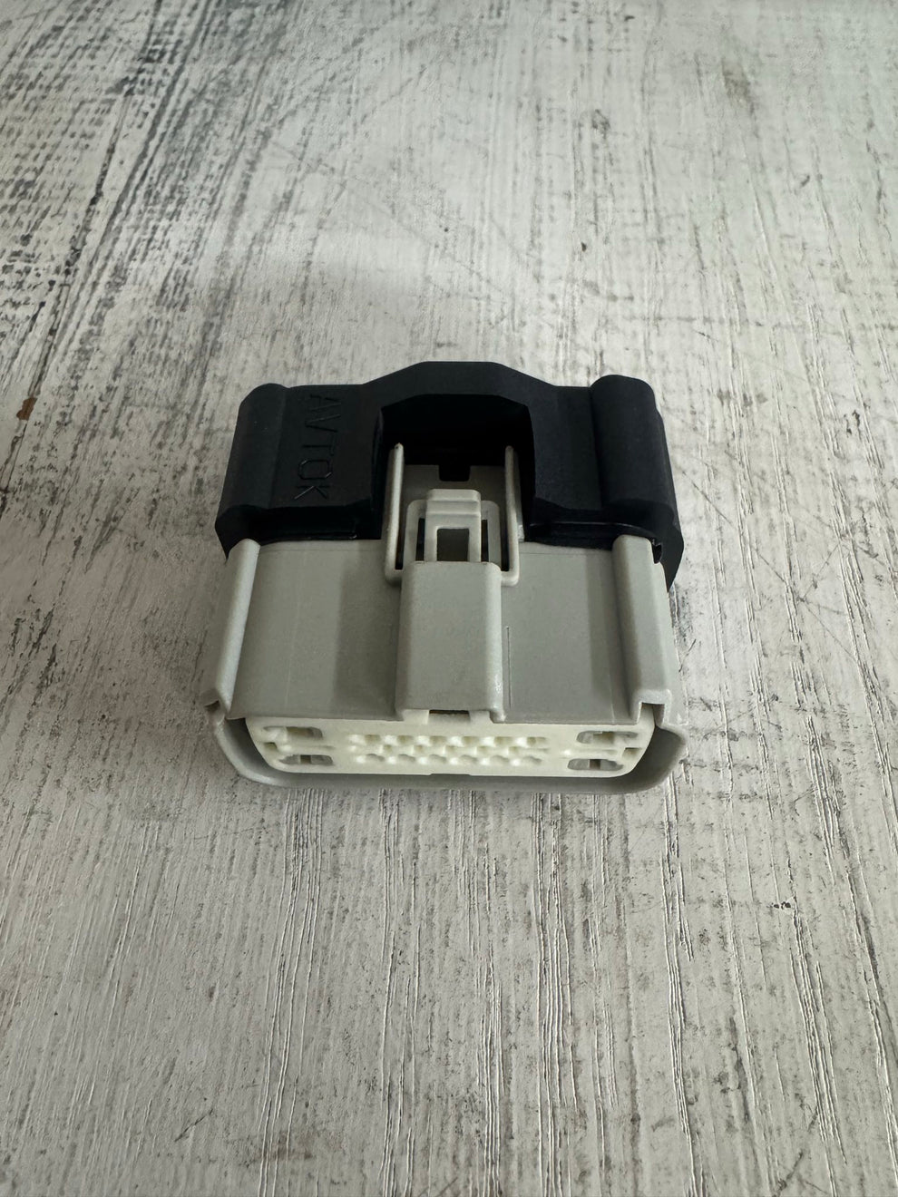 Duramax Diagnostic Connectors SOME BACK ORDERED – TUNE MY TRUCK